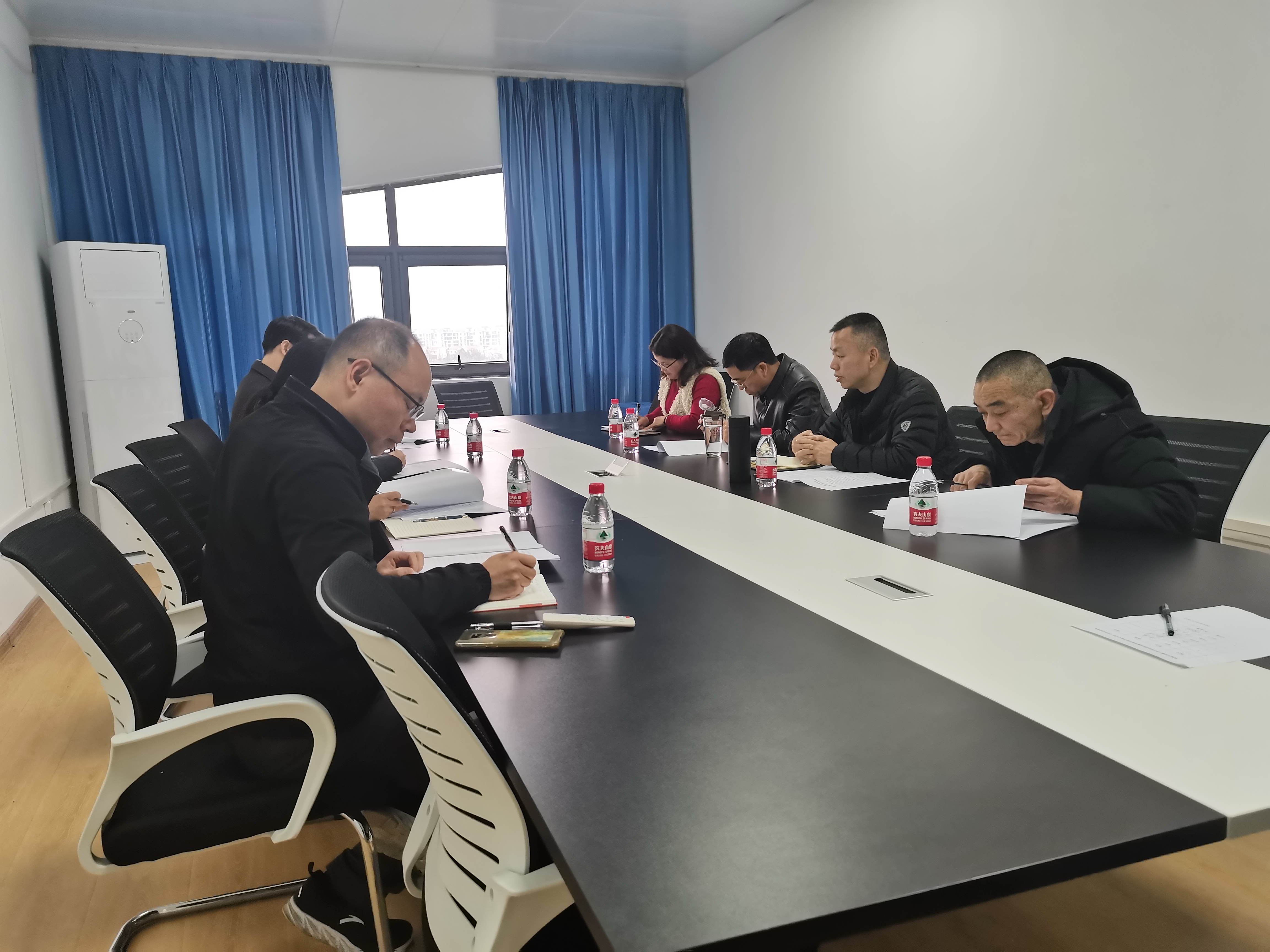 我院召开研究生教育教学督导组工作会议